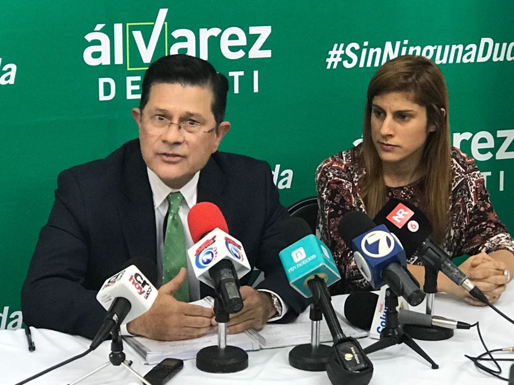 Francisco Chacón: Detrás de esto hay una motivación política