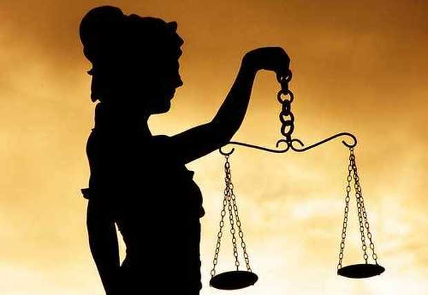 La Pirámide de Kelsen, versión Costa Rica - Delfino.cr