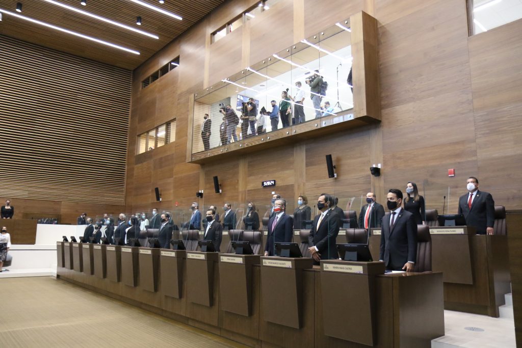 Diputados estrenan edificio con 3 nuevas leyes, trámite de presupuesto ...