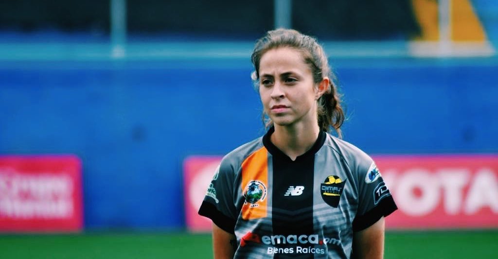 La delantera Daniela Contreras Ibarra obtiene beca para estudiar y ...