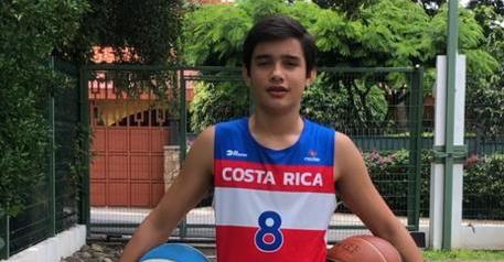 Rafael Cedeño ganó beca para jugar en el baloncesto colegial de Estados ...