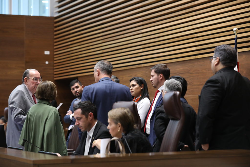 Congreso crea dos comisiones para tramitar reformas al marchamo y sacar ...