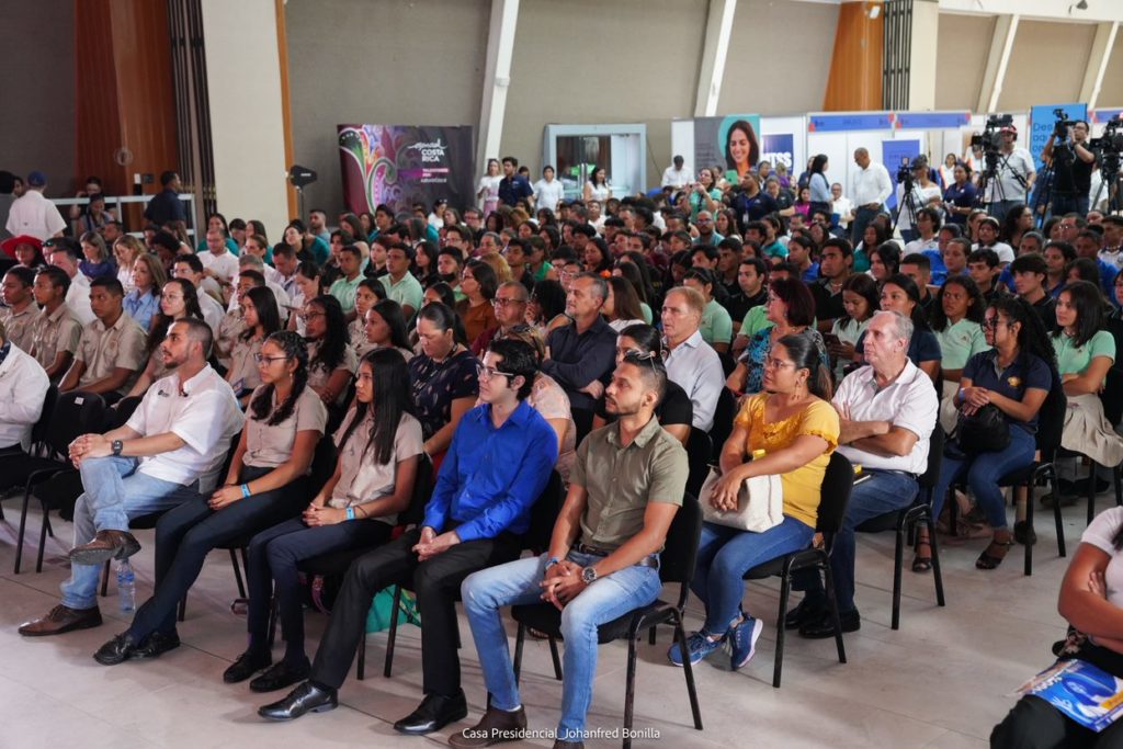 Gobierno anuncia estrategia "Brete" - Delfino.cr