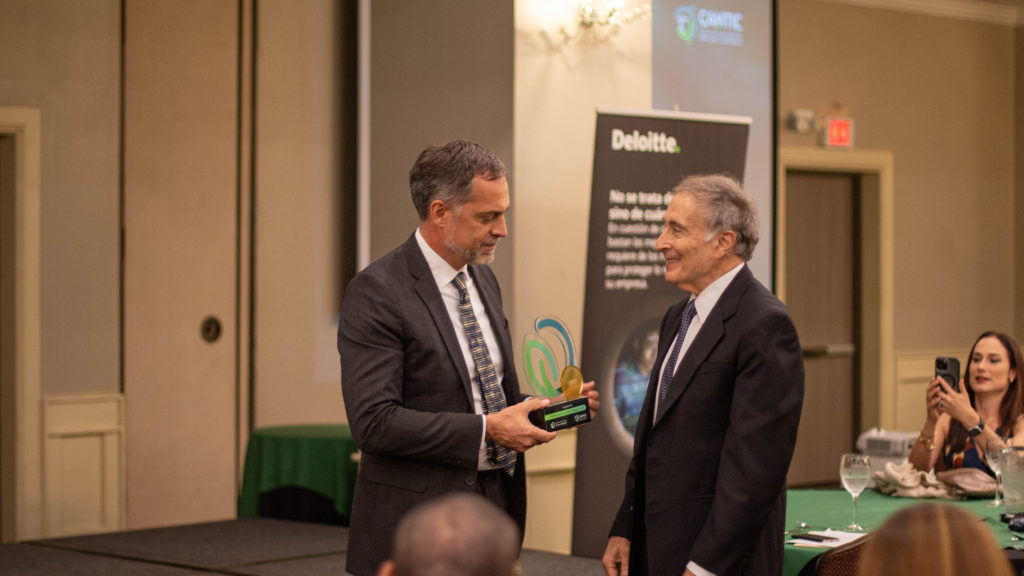 Premios Costa Rica Verde e Inteligente 2023 reconocieron a Ecoins y a ...