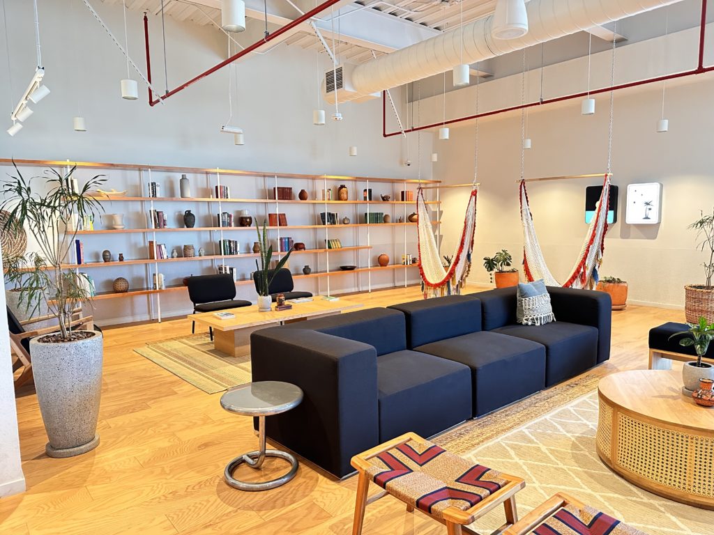 WeWork consolida su crecimiento en Costa Rica con la llegada de más de ...
