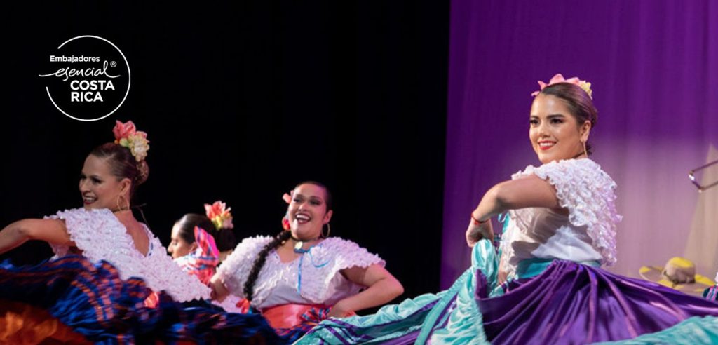 Esencial Costa Rica reconoce a "Ensamble Folclórico La Malacrianza" como embajadores de Marca ...