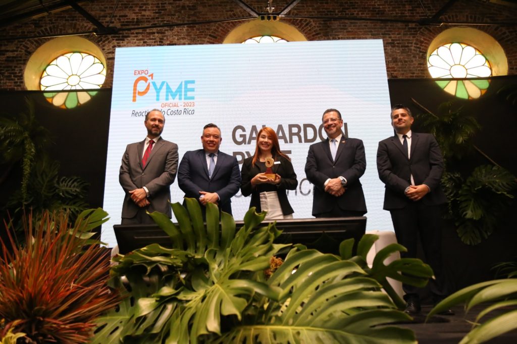 Pymes y emprendimientos ya pueden postularse para galardones del MEIC ...