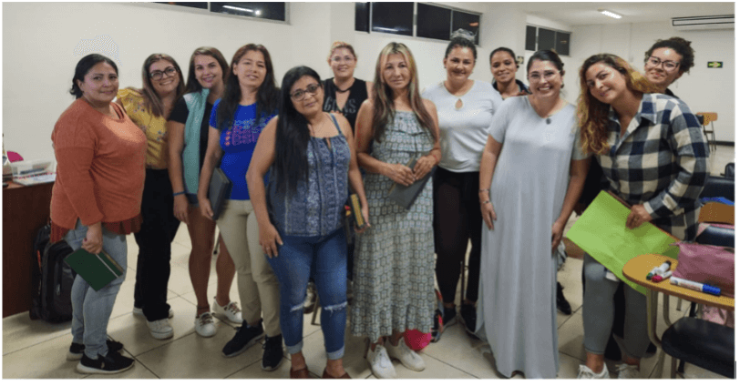 SIUA capacita a emprendedores alajuelenses en inglés - Delfino.cr