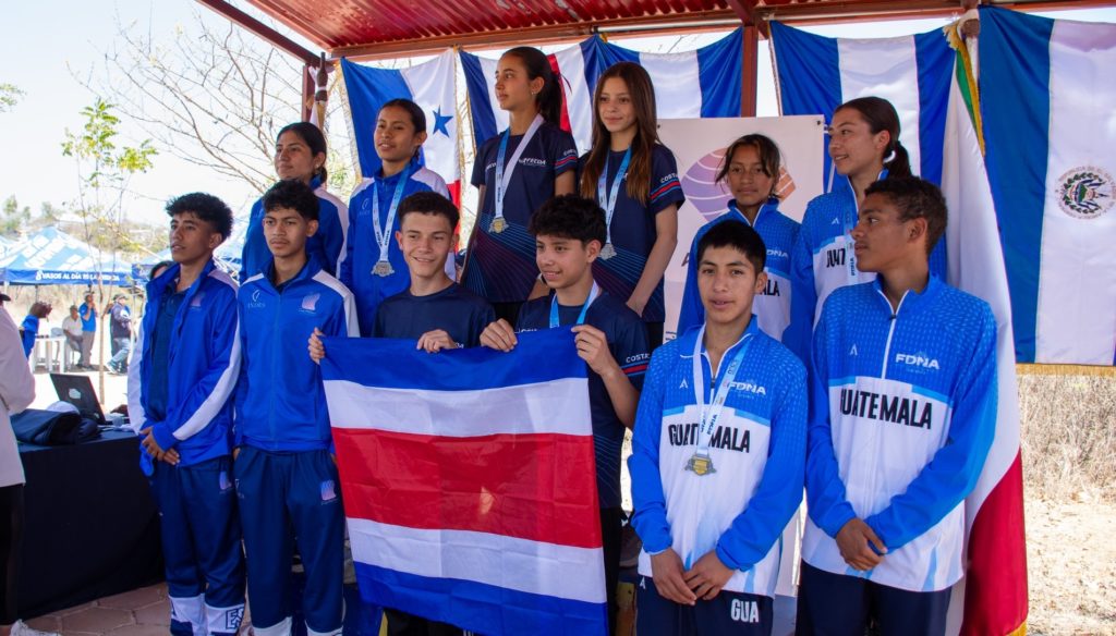 Costa Rica brilla en el Centroamericano de Campo Traviesa y Marcha ...