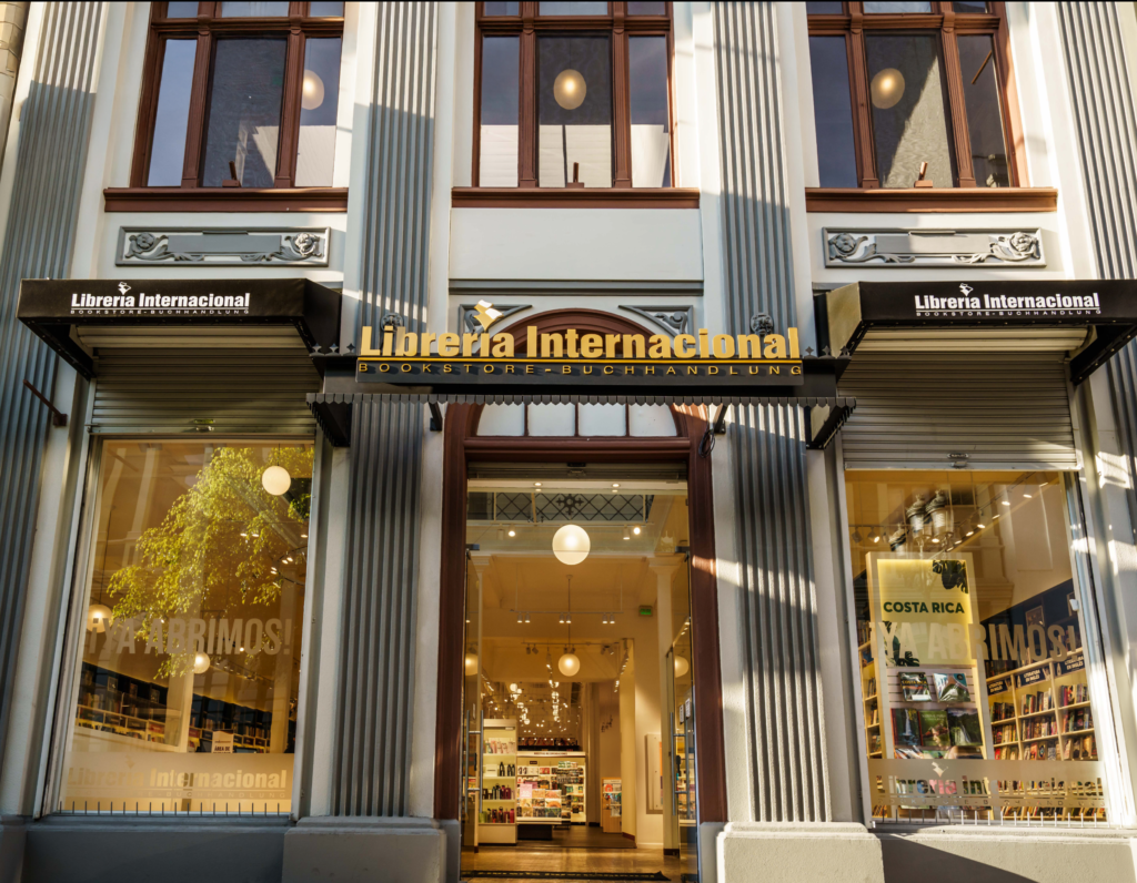 Librería Internacional celebra su 30 aniversario con la apertura de su mayor sucursal en Avenida ...
