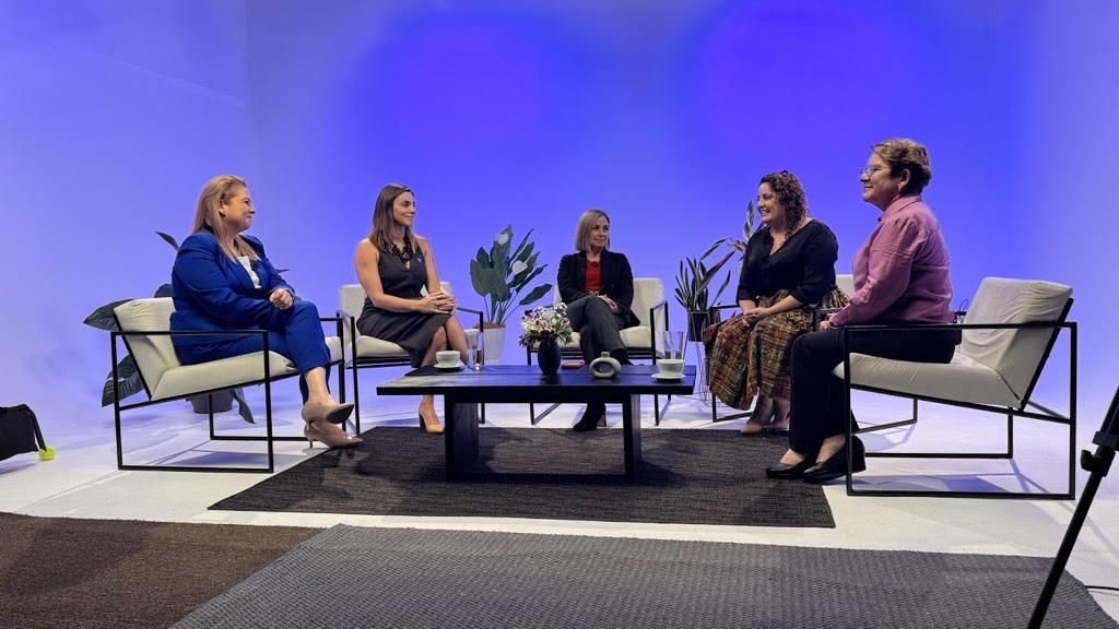 Liderazgo femenino destaca con un 46% en puestos gerenciales y ...