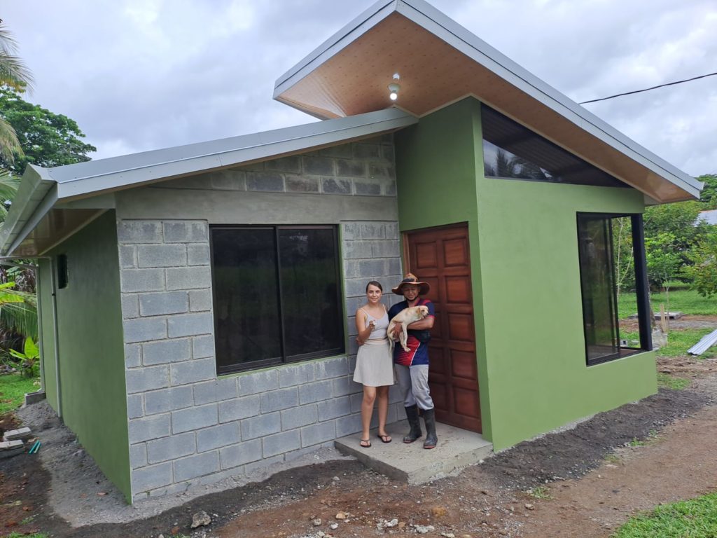 BANHVI dispone de 5000 subsidios para familias con lote propio o ...